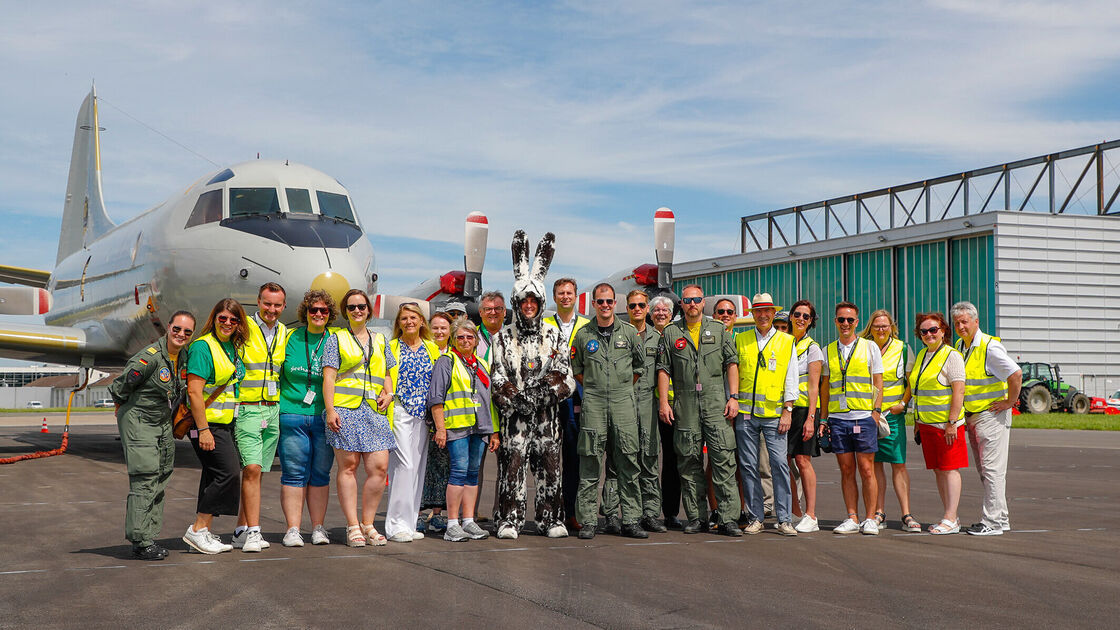 Marineflieger aus Nordholz besuchen Patenstadt Friedrichshafen zum Seehasen-Jubiläum | CNV Medien