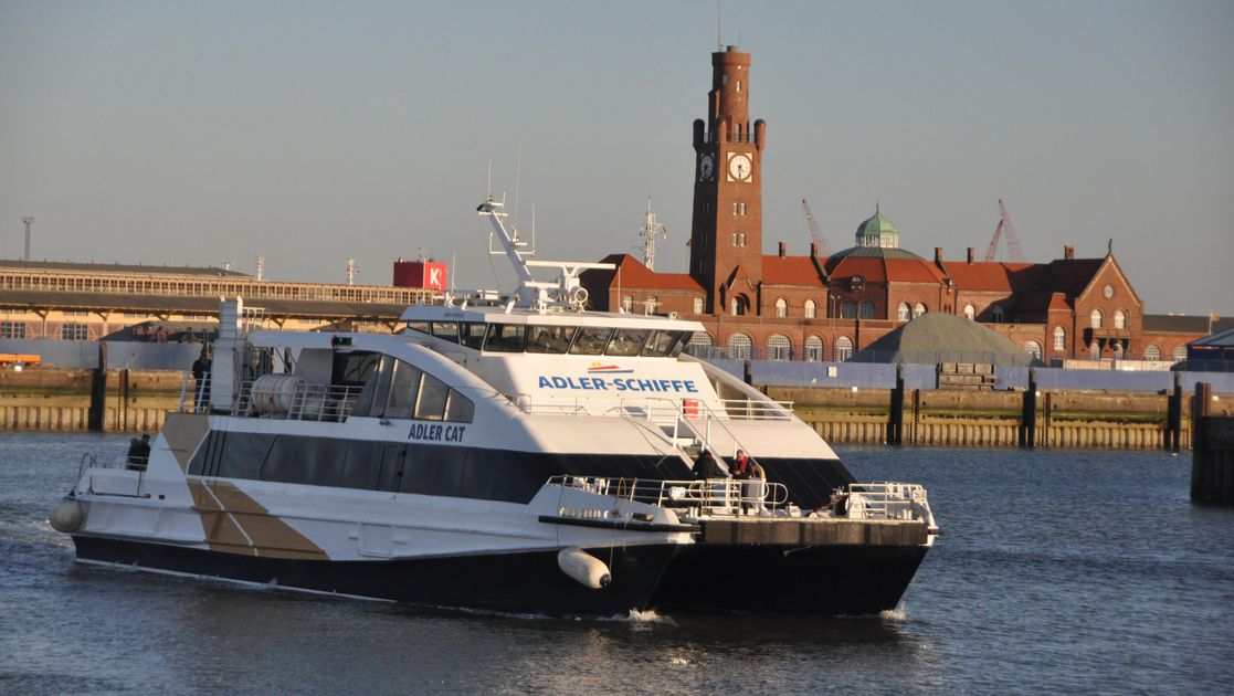 Zwischen Cuxhaven und Sylt: Endspurt für Katamaran "Adler Cat" | CNV Medien