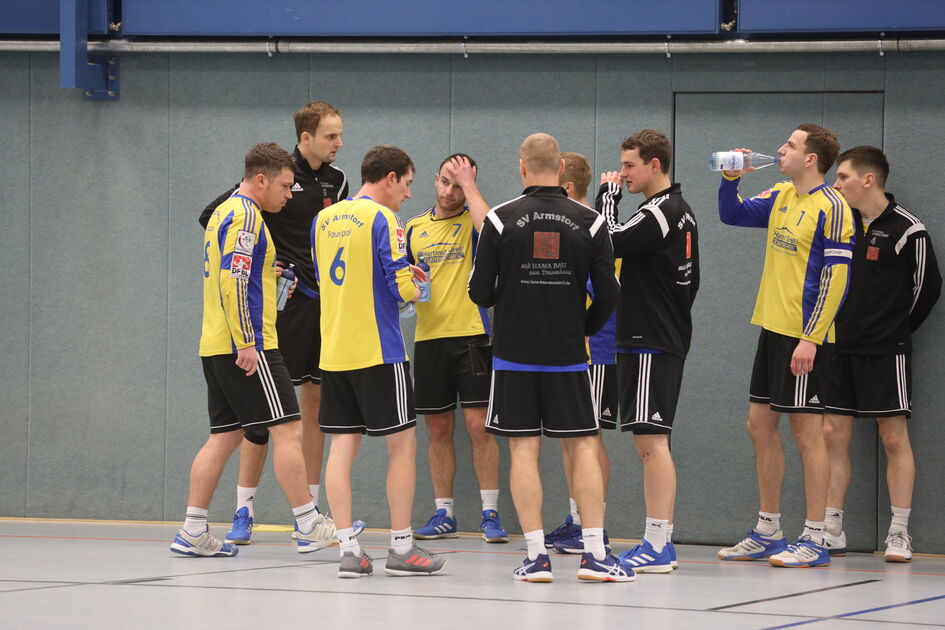 Erstes Heimspiel der Saison für Armstorfs Faustball-Bundesligateam ...