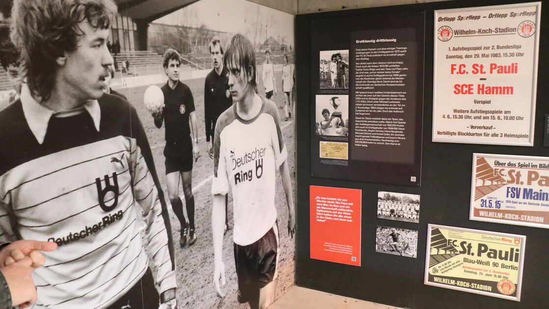 Der gebürtige Cuxhavener Christoph Nagel leitet das FC St. Pauli-Museum ...