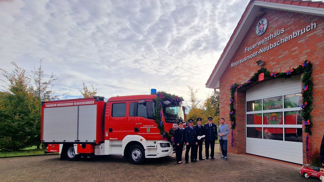 Neues Fahrzeug für Feuerwehr in Börde Lamstedt: Besonderheit und ...