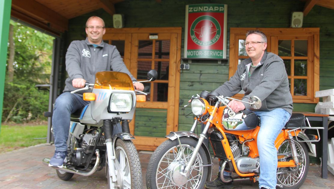 Treffen der Liebhaber alter Mopeds in Wingst | CNV Medien