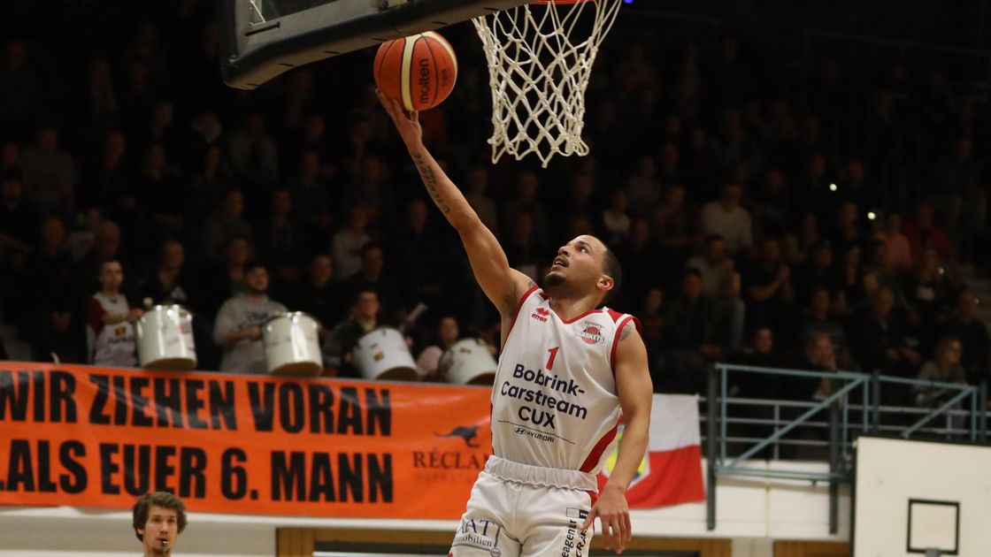 Fünfter Sieg in Serie? Cuxhaven Baskets gegen Blau-Weiß Hellas | CNV Medien