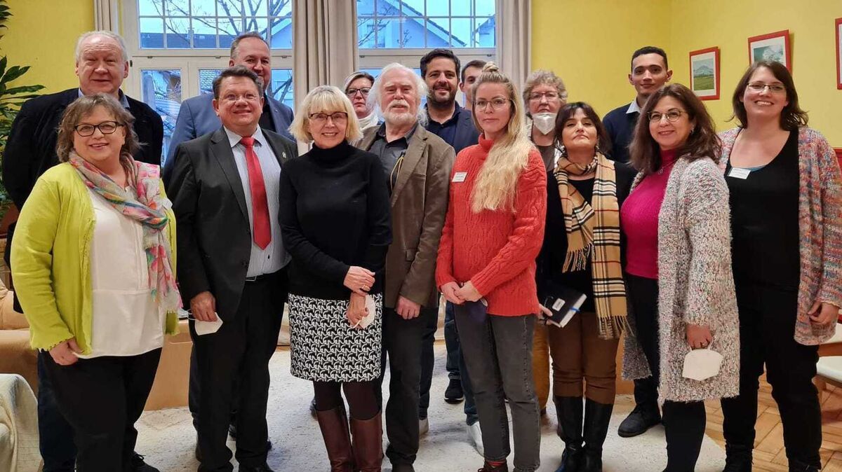 Gesundheitsminister Philippi besucht MVZ Timmermann und Partner in ...