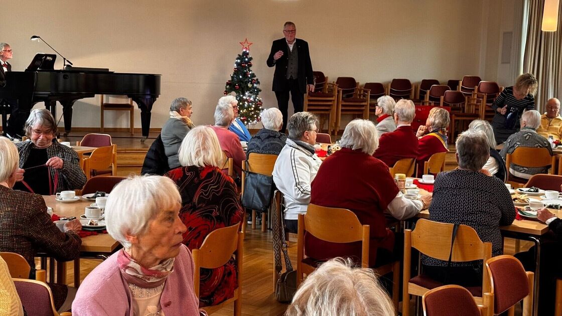 "Heiligabend nicht allein": Eine Aktion der Bürgerküche Cuxhaven gegen Einsamkeit | CNV Medien