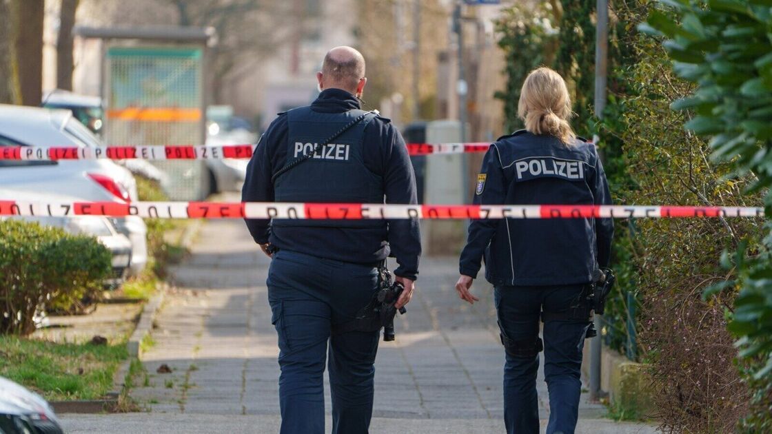 Übergriffe auf Einsatzkräfte: Ausstellung in Cuxhaven zeigt die Menschen dahinter | CNV Medien