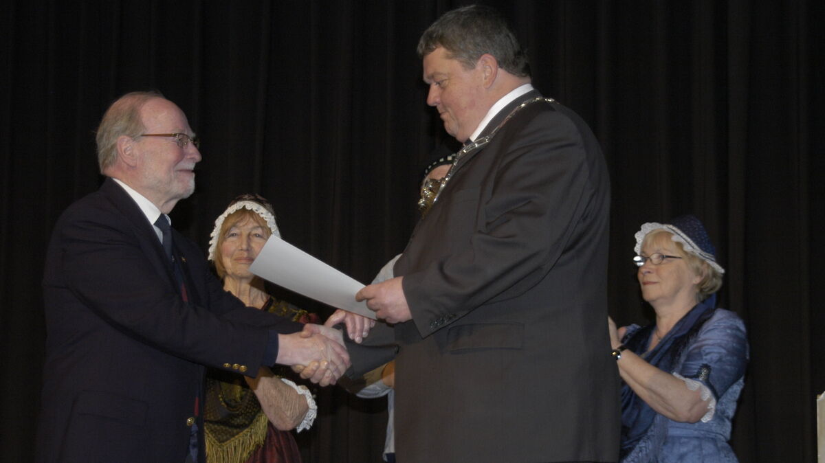 Helgoland trauert über den Tod des ehemaligen Bürgermeisters Frank ...