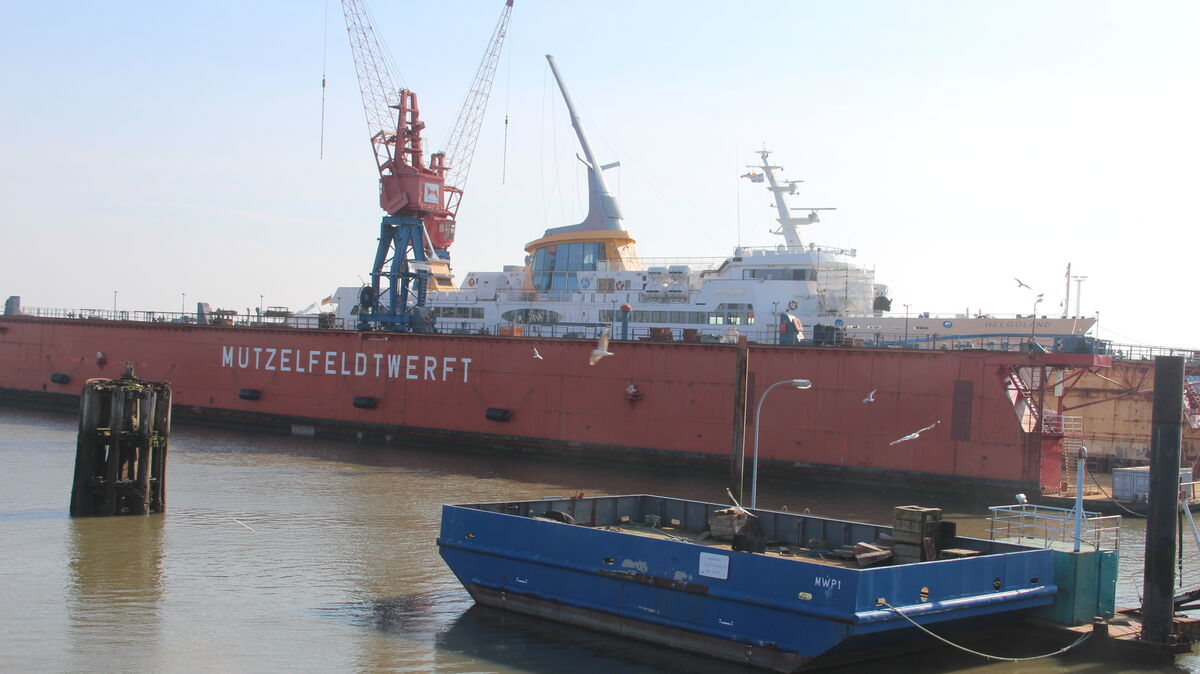 Darum liegt die MS "Helgoland" noch in Cuxhaven in der Werft | CNV Medien