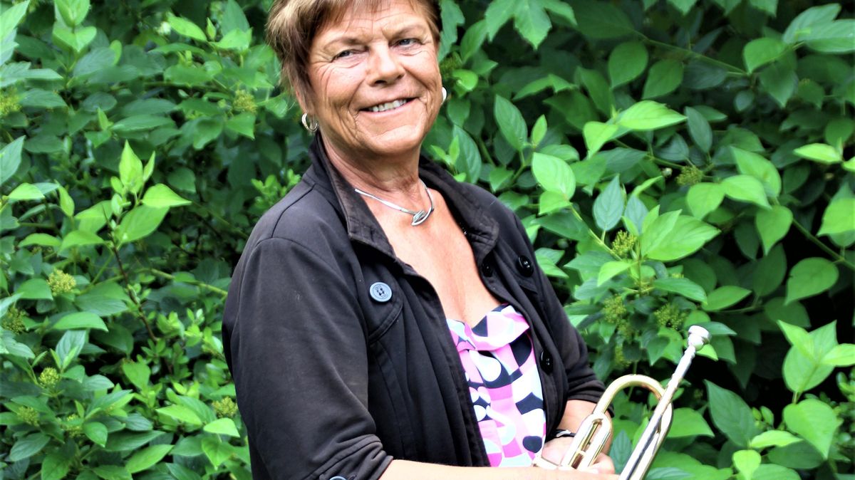 Diese Sietländerin hält den Posaunenchor in Ihlienworth zusammen | CNV Medien