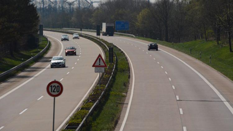 Tempolimit auf der Autobahn 27 | CNV Medien